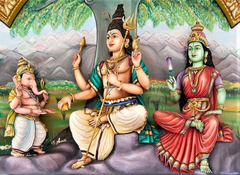 Hinduismo | Qué es, historia, fundador, características, símbolo, dioses