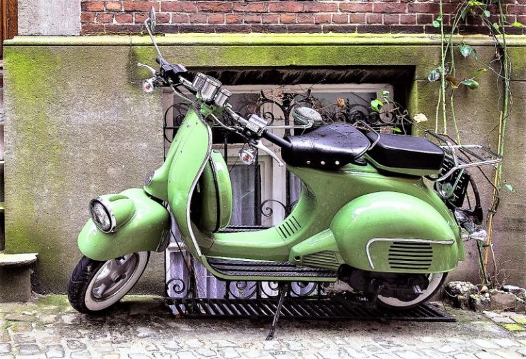 Ciclomotor | Qué es, características, partes, cómo funciona, para qué ...