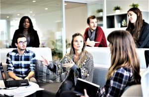 Comunicación asertiva | Qué es, características, para qué sirve, elementos