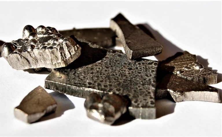 Cobalto | Qué es, características, propiedades, para qué sirve, dónde ...