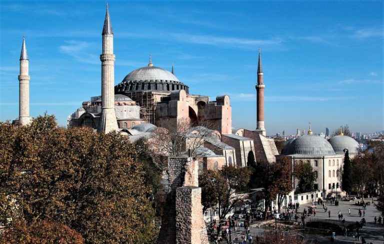 Byzantine Empire | What is, summary, formation, stages, characteristics ...