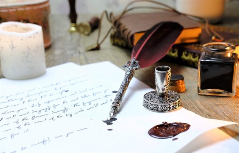 Posdata | Qué es, definición, historia, para qué sirve, ejemplos