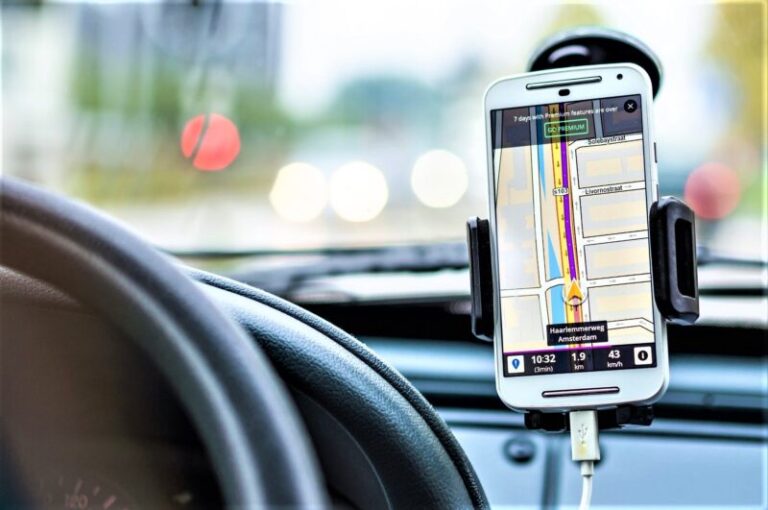 GPS | Qué es, para qué sirve, características, historia, cómo funciona ...